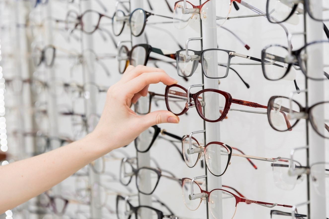 ¿Qué nos hace diferentes a otras ópticas en Valencia? - Óptica Ciscar